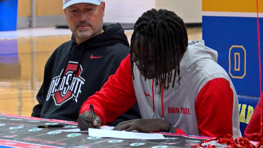 Bodpegn Miller Signs Letter of Intent to Play at Ohio State University